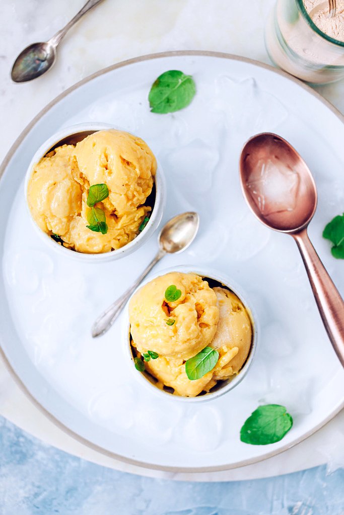 Ekspresowe lody z mango - Ania Starmach